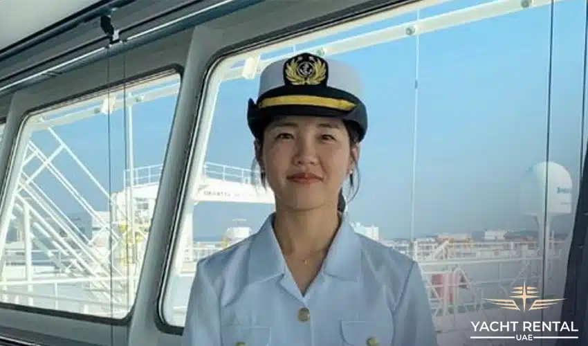 How Much Does A Yacht Captain Make Salary Guide 2025